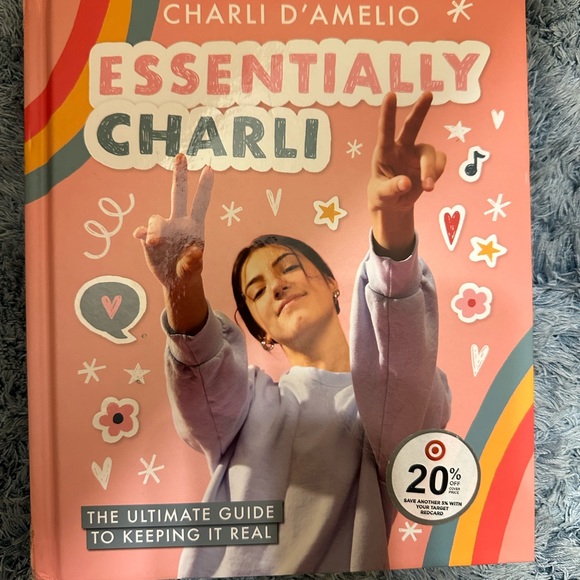 charli D’Amelio | Other | Book Charli Damelio Essentially Charli ...